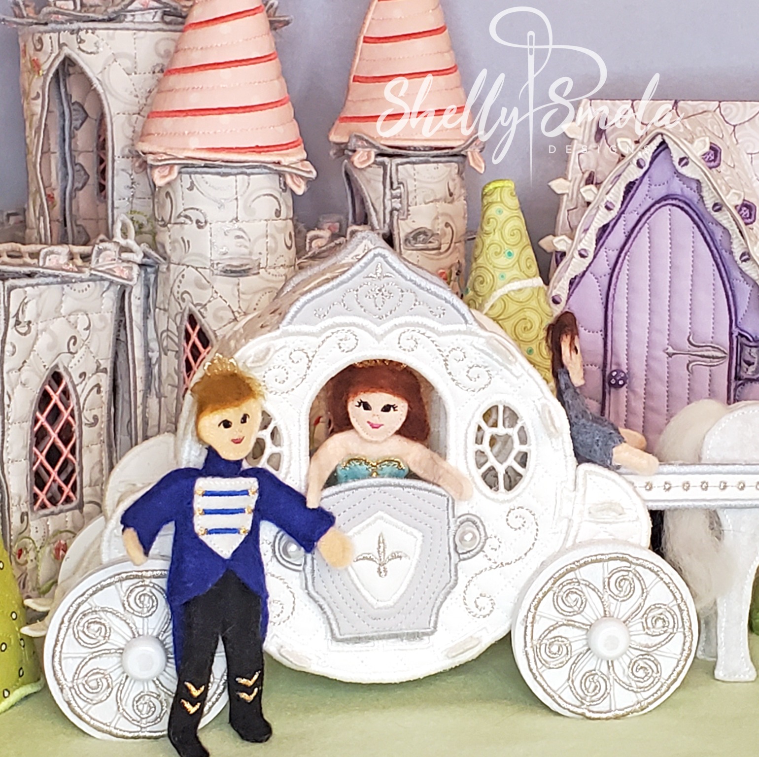 Charming Carriage - Shelly Smola Designs - Machine Embroidery - Shelly ...