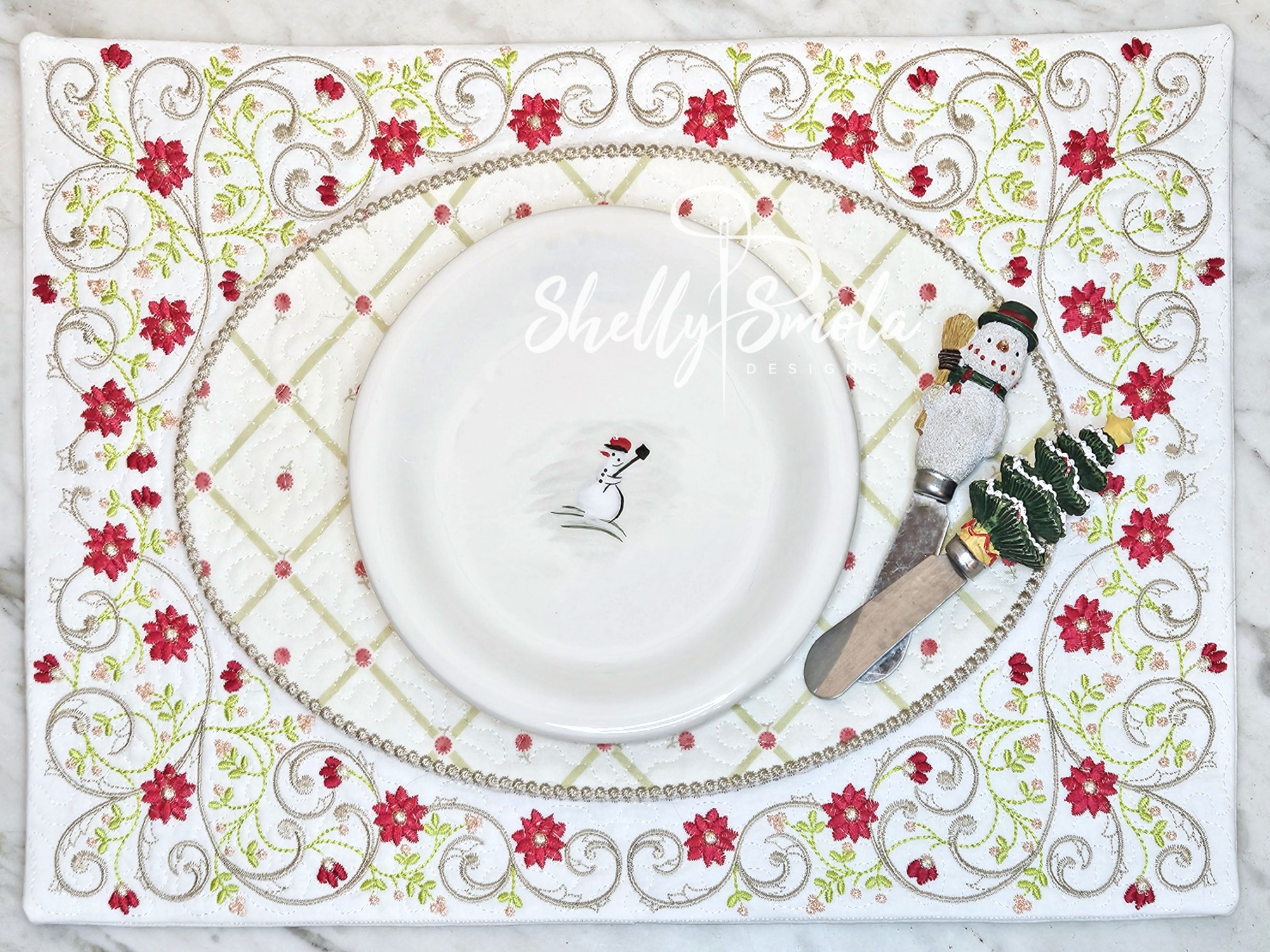 Poinsettia Placemat - Shelly Smola Designs - Machine Embroidery Designs ...